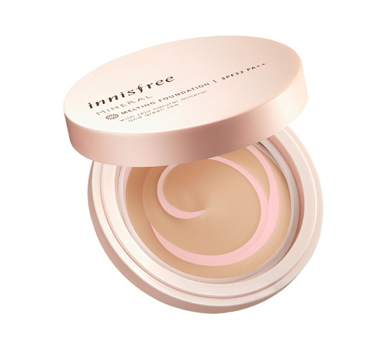 INNISFREE Mineral Melting Foundation Glow [SPF32/PA++] [W3 No.] | Hwahae