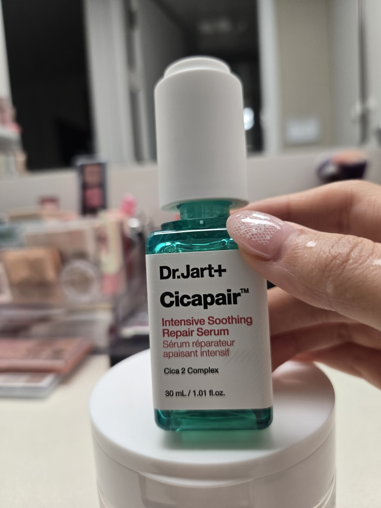 Dr.Jart+ Cicapair™ Intensive Soothing Repair Serum Reviews | Hwahae