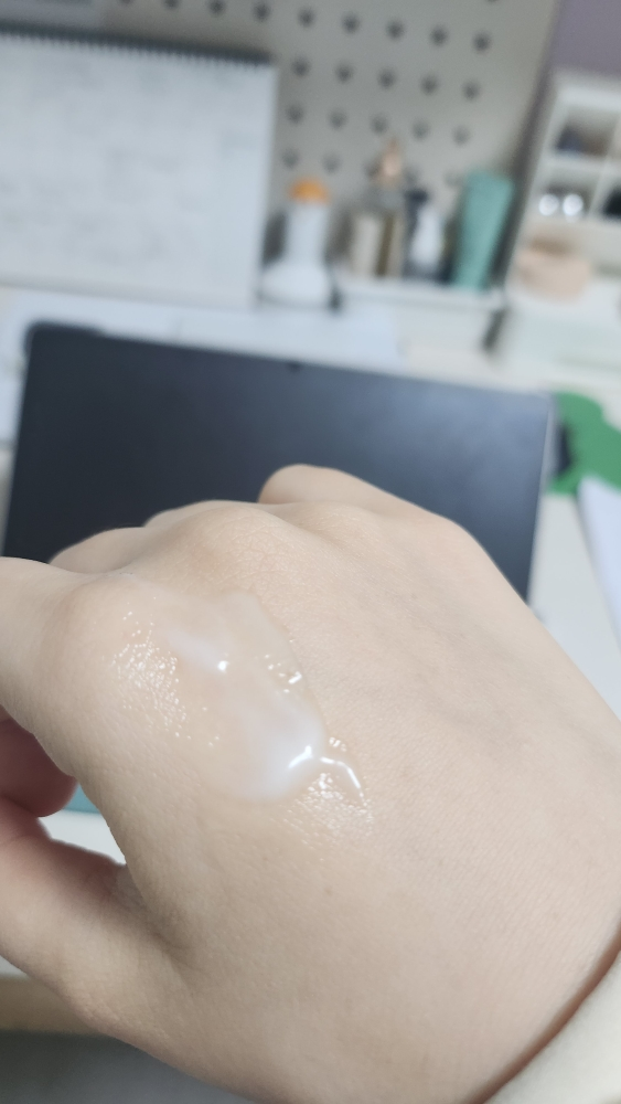 Eucerin UltraSENSITIVE INSTANT SOOTHING CREAM Reviews | Hwahae
